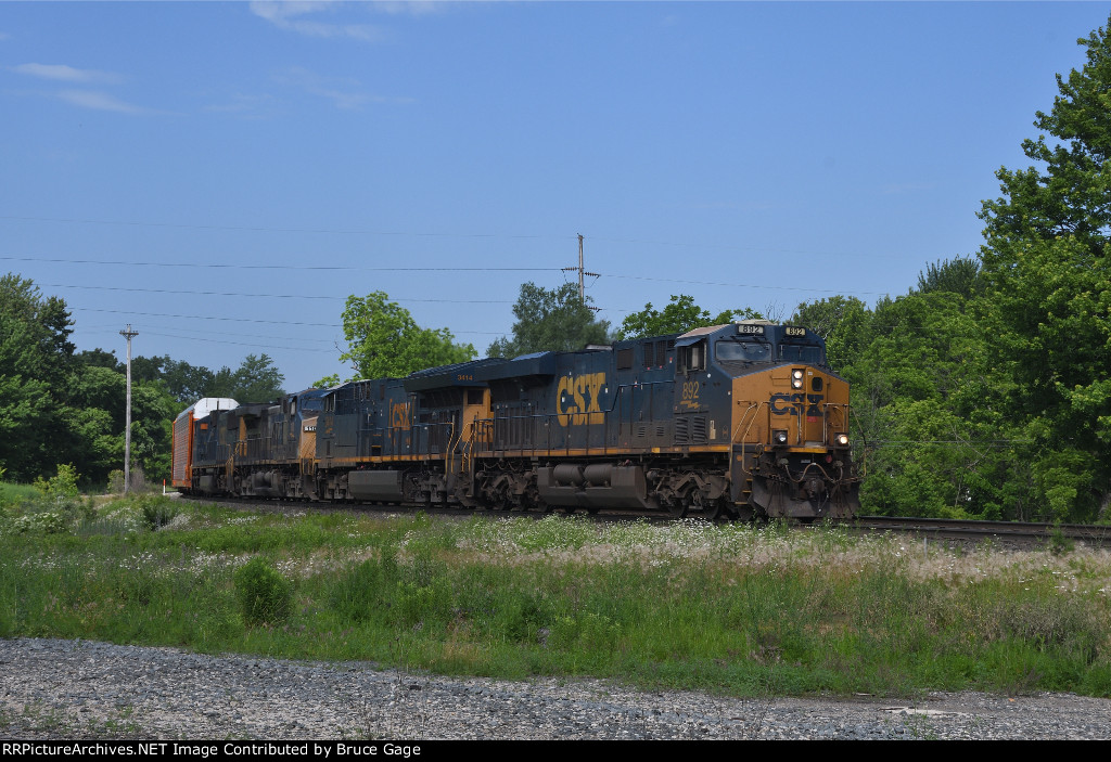 CSX 892